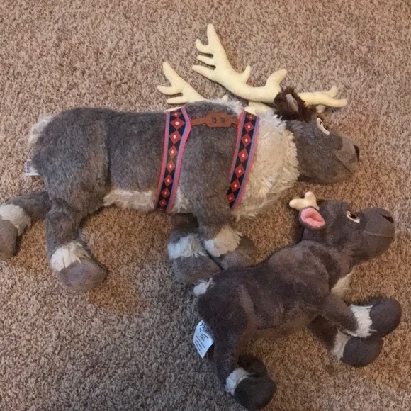 Disney | Toys | Sven And Baby Sven From Disney Frozen | Poshmark
